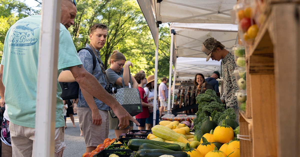 Connecting the Community: TD Saturday Market Supporting Small ...