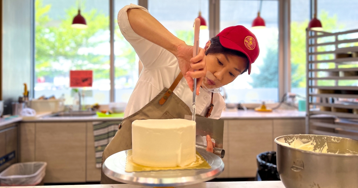 Inside Kam Do Bakery | TD Stories | TD Stories